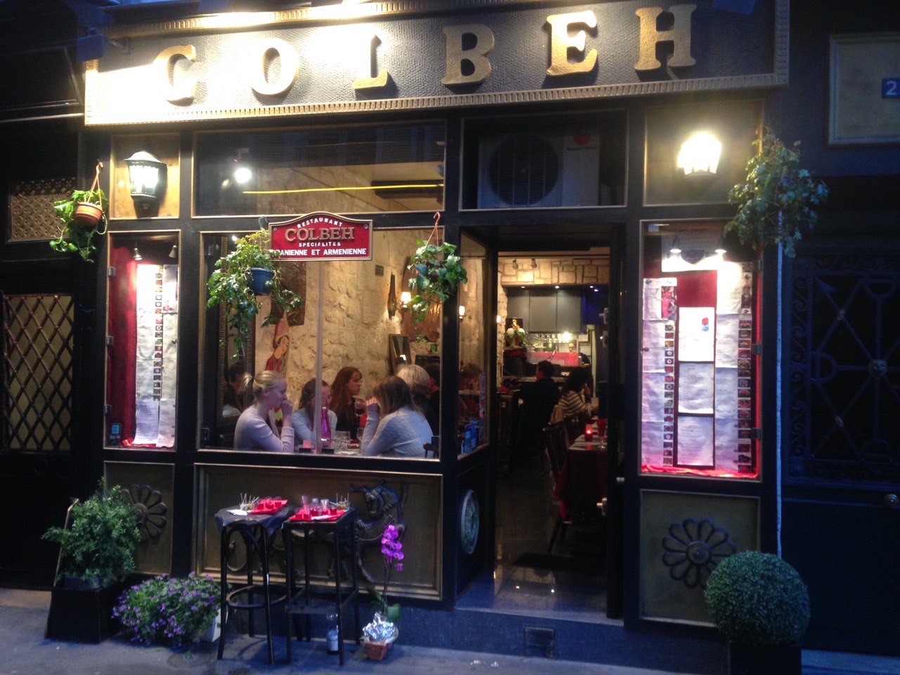 Accueil - Restaurant Colbeh